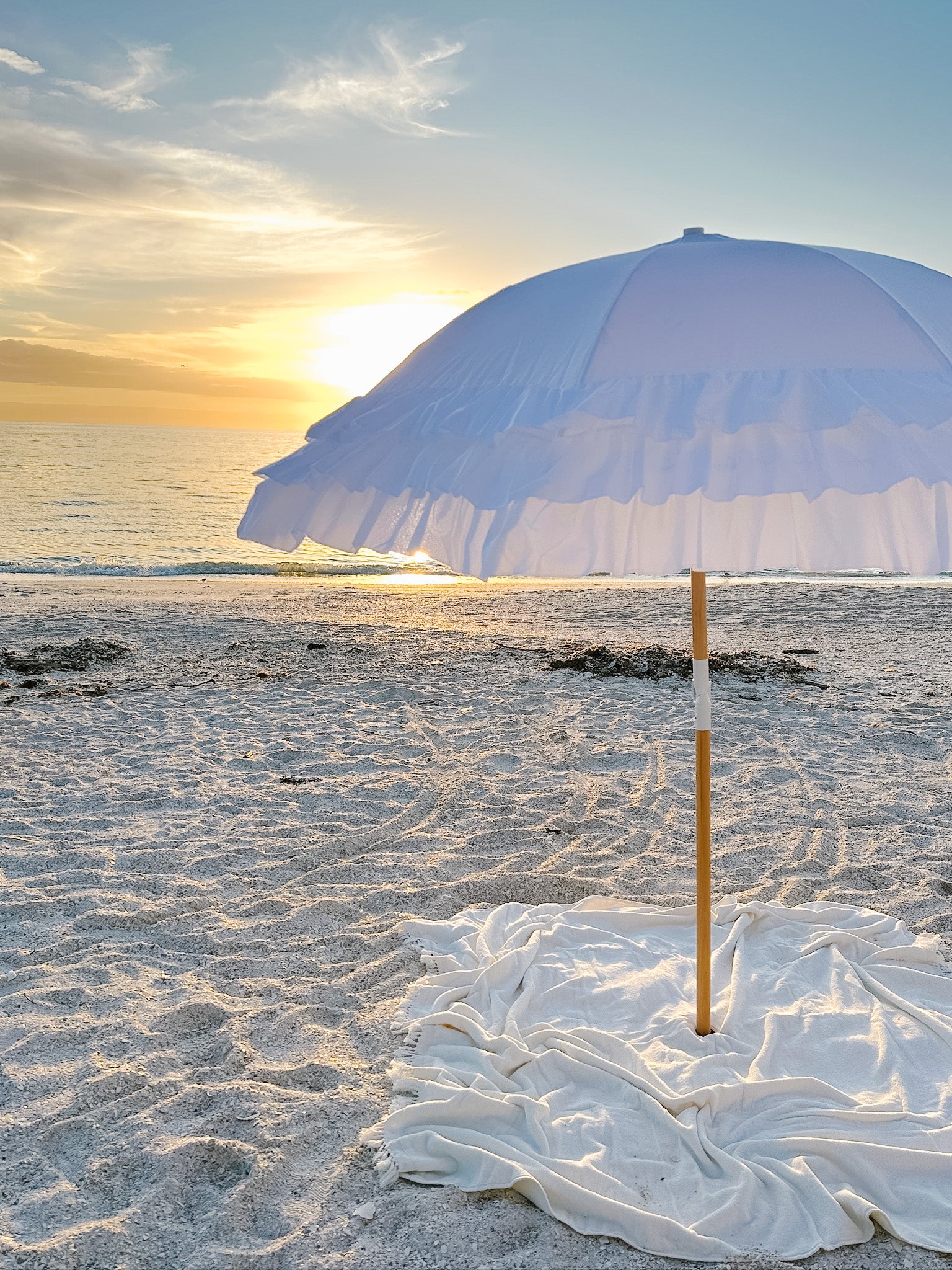 Vintage European Decor & Home Accents | Ivory Lane Home